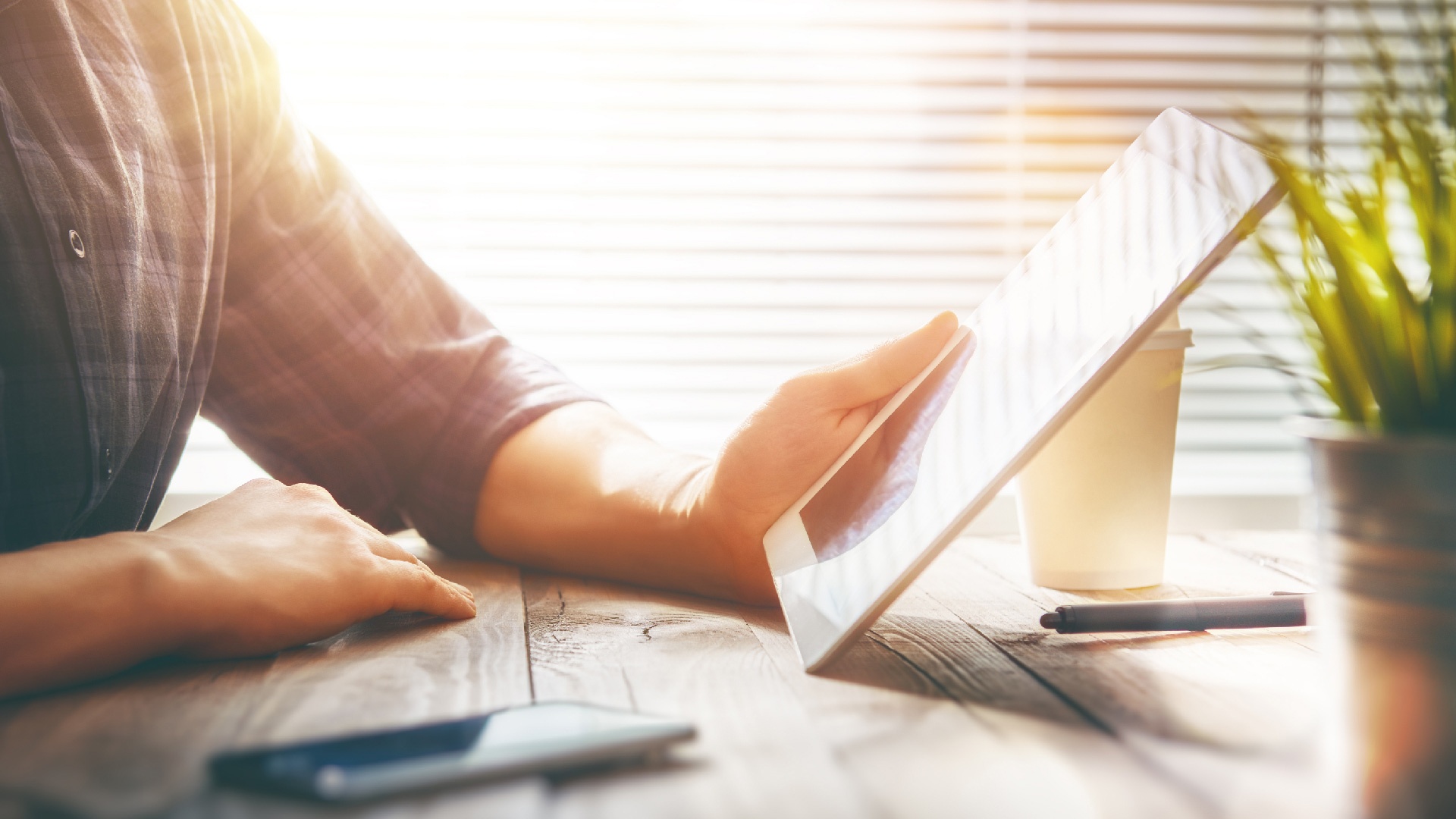 RTI | Intelligent, distributed, real time systems work together as one